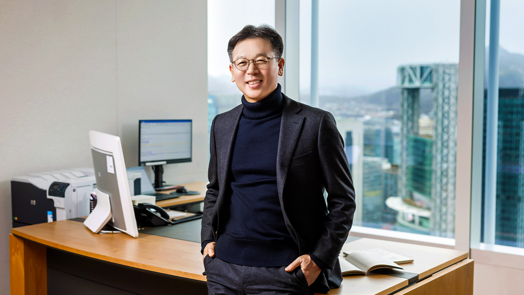Top Team insights (1)_AI_Infra_Justin_Kim_image_01 – SK hynix Newsroom