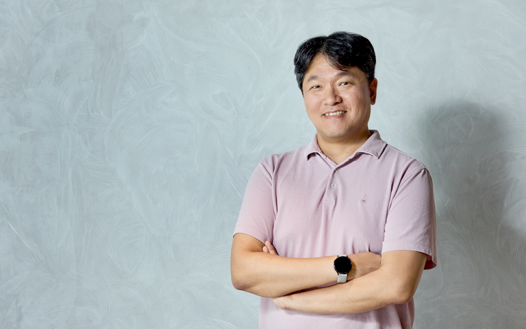 Rulebreakers’ Revolutions: Design Scheme Elevates HBM3E